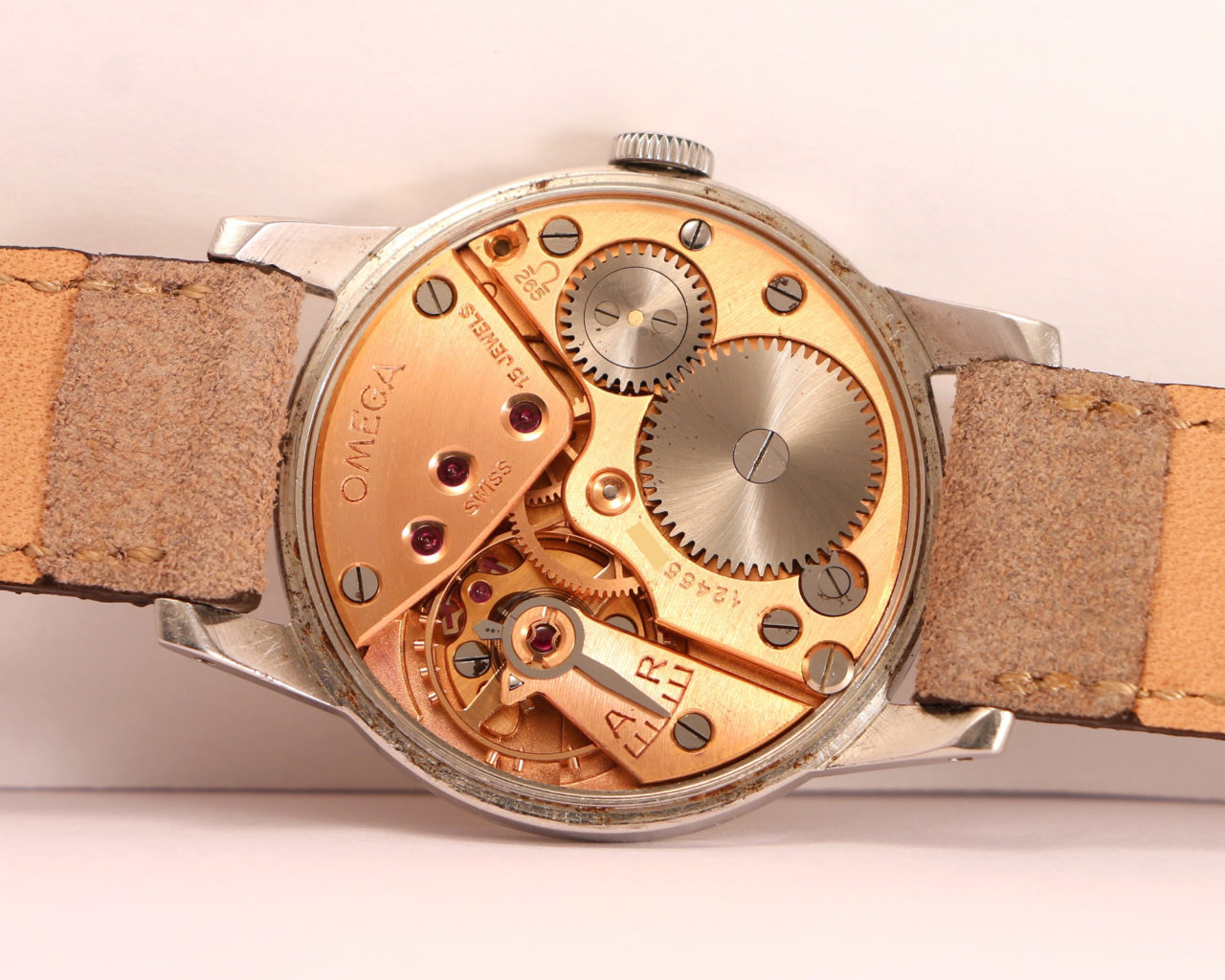 Omega 30T2 cadran crème ref. 2495 – Brussels Vintage Watches