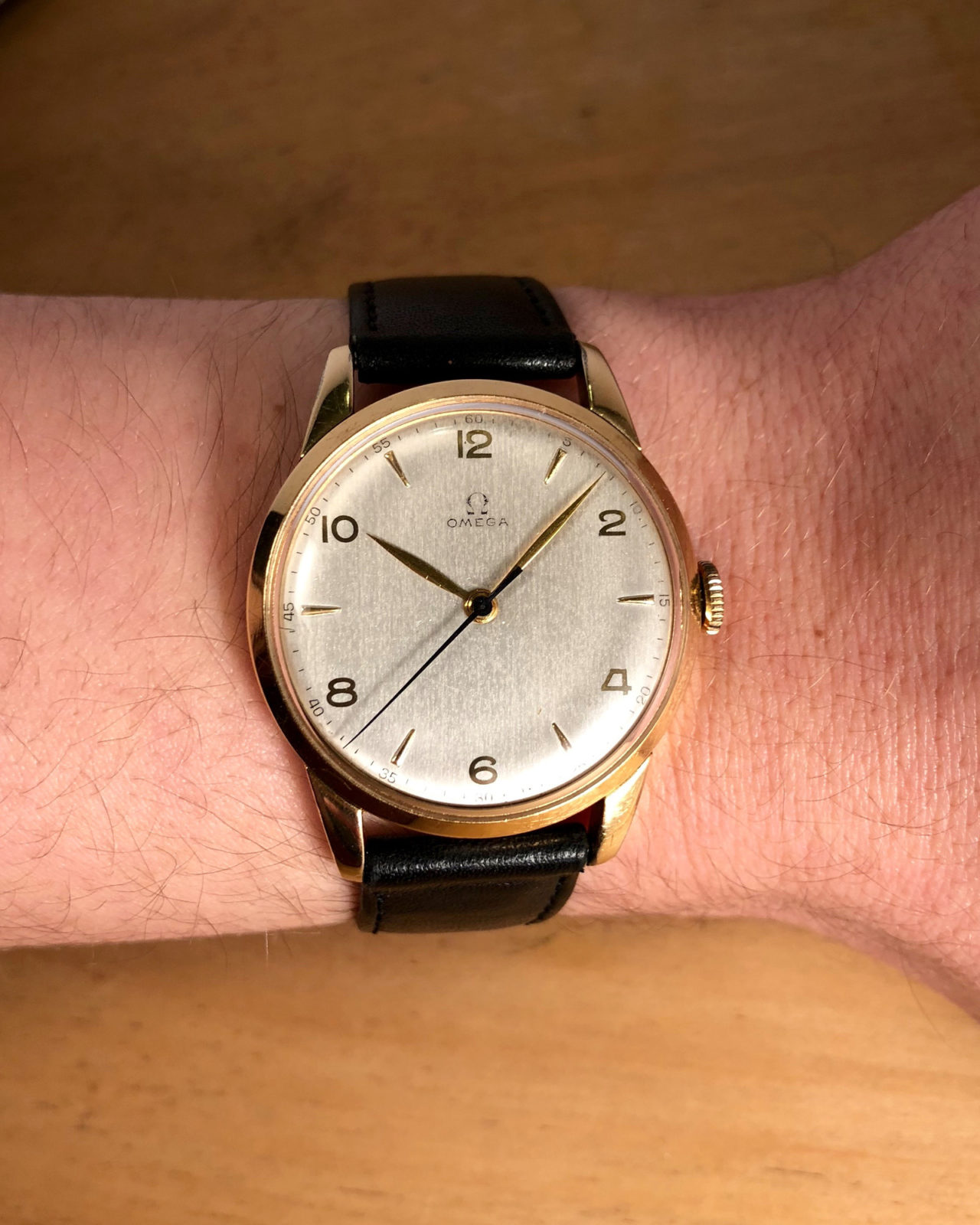 Omega 30T2 texture dial ref. 2498 fully serviced – Brussels Vintage Watches