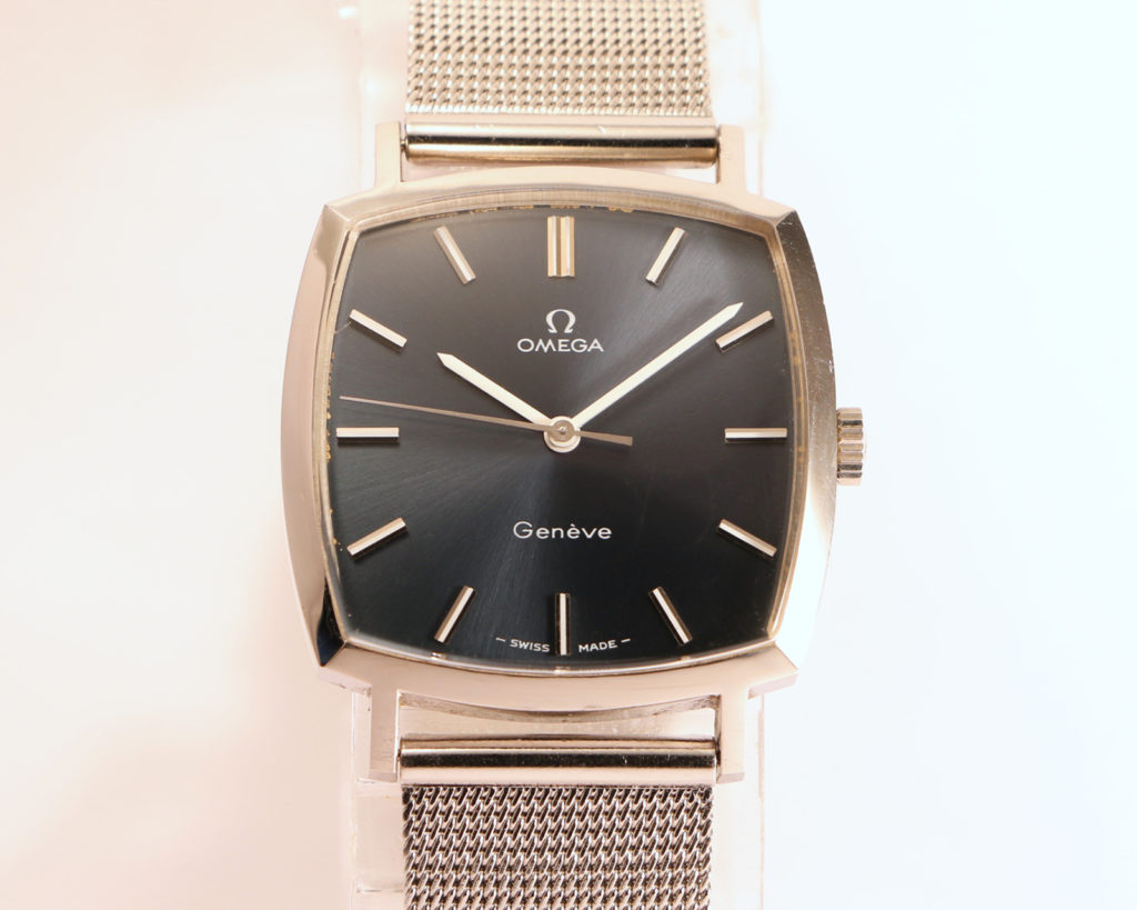 Omega Genève square case blue dial ref. 131.0042 – Brussels Vintage Watches