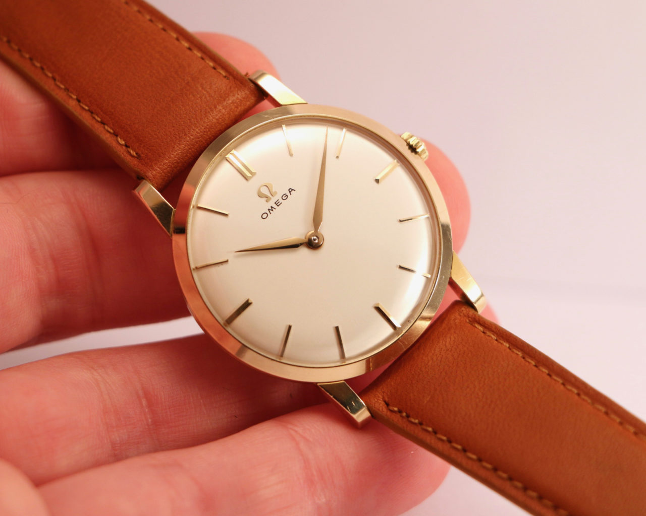 Omega Calatrava style in beautiful condition, fully serviced – Brussels ...