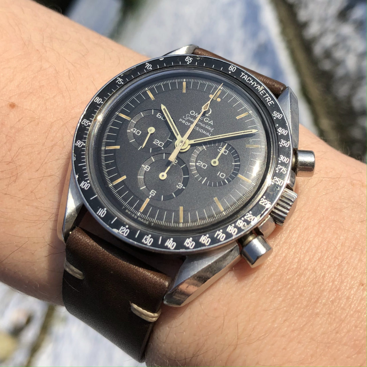 Very rare Omega Speedmaster pre-moon ref. 145022-69 with 220 bezel ...
