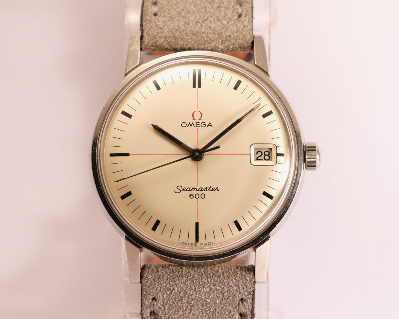 Rare Omega Seamaster 600 white “technical” dial ref. 136.011 – Brussels ...
