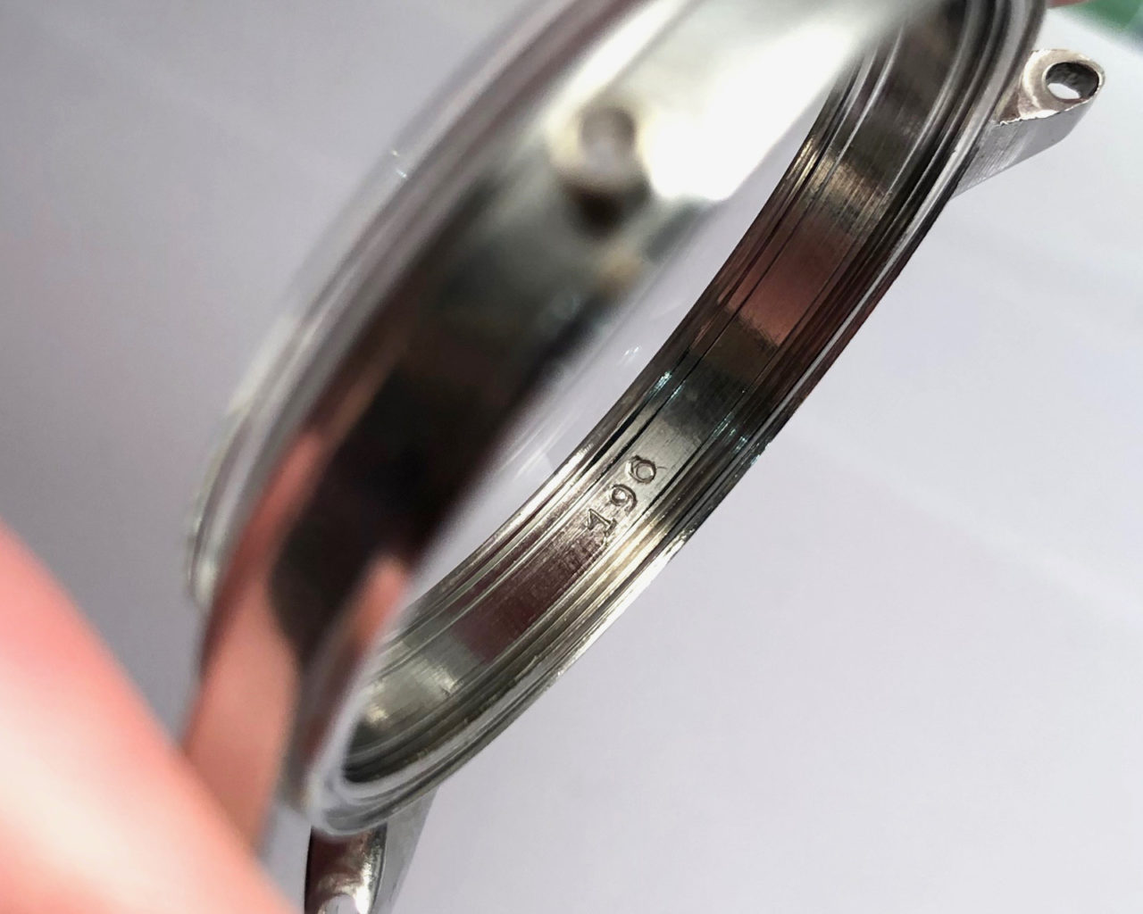 Rare Omega “Suveran” ref. 2400 fully serviced – Brussels Vintage Watches