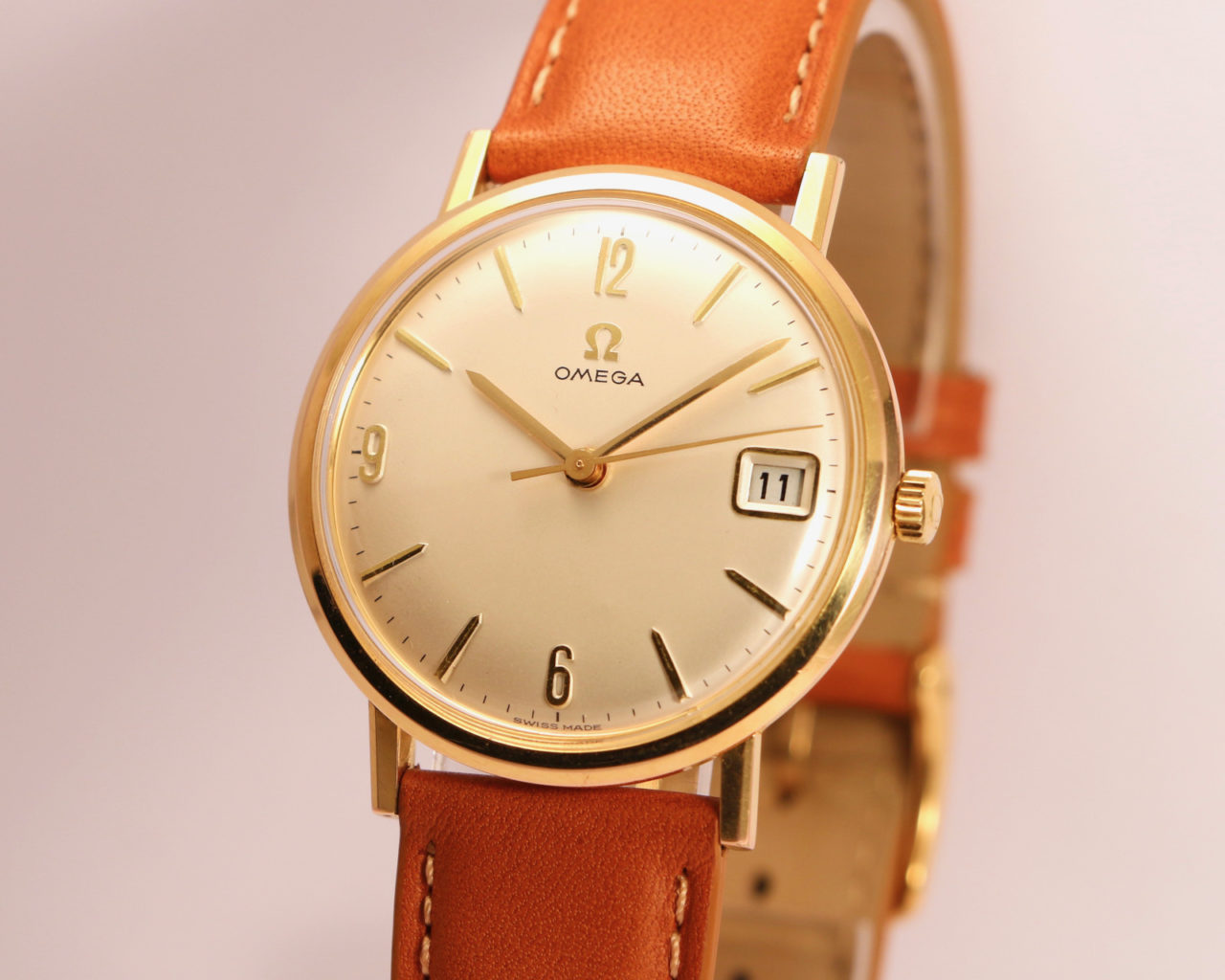 Omega classic vintage ref. 132.019 in beautiful condition – Brussels ...