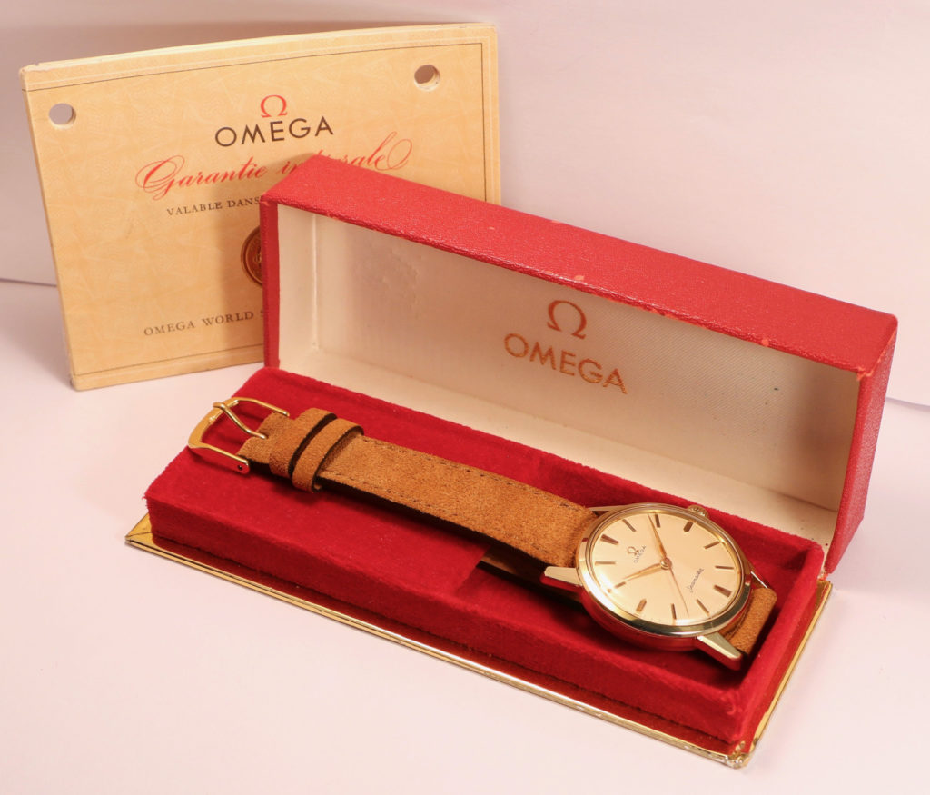 Rare Omega Seamaster ref. 14390 with original box and papers from 1966 ...
