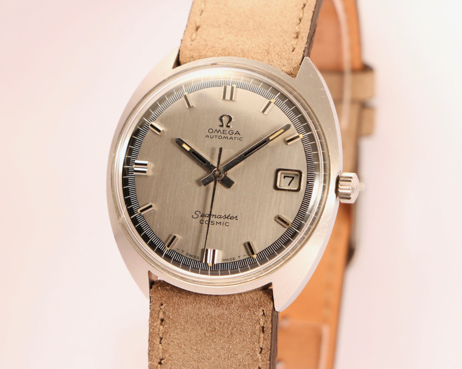 Omega Seamaster Cosmic automatic two-tone dial ref. 166.026 – Brussels Vintage Watches
