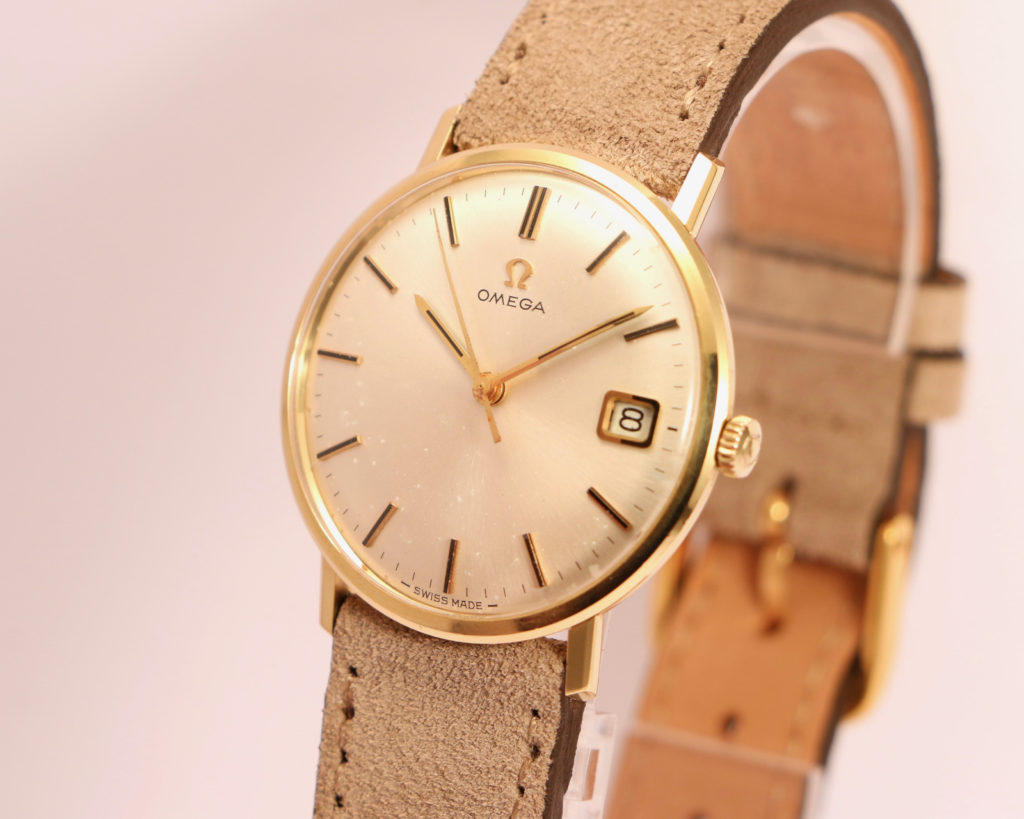 Omega Classique Or Jaune 18K ref. 132.026 entièrement révisée ...