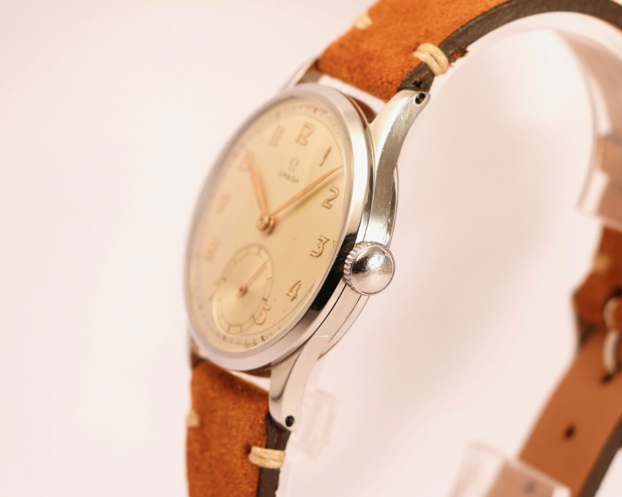 Omega 30T2 rare “Art-Deco” dial fully serviced – Brussels Vintage Watches